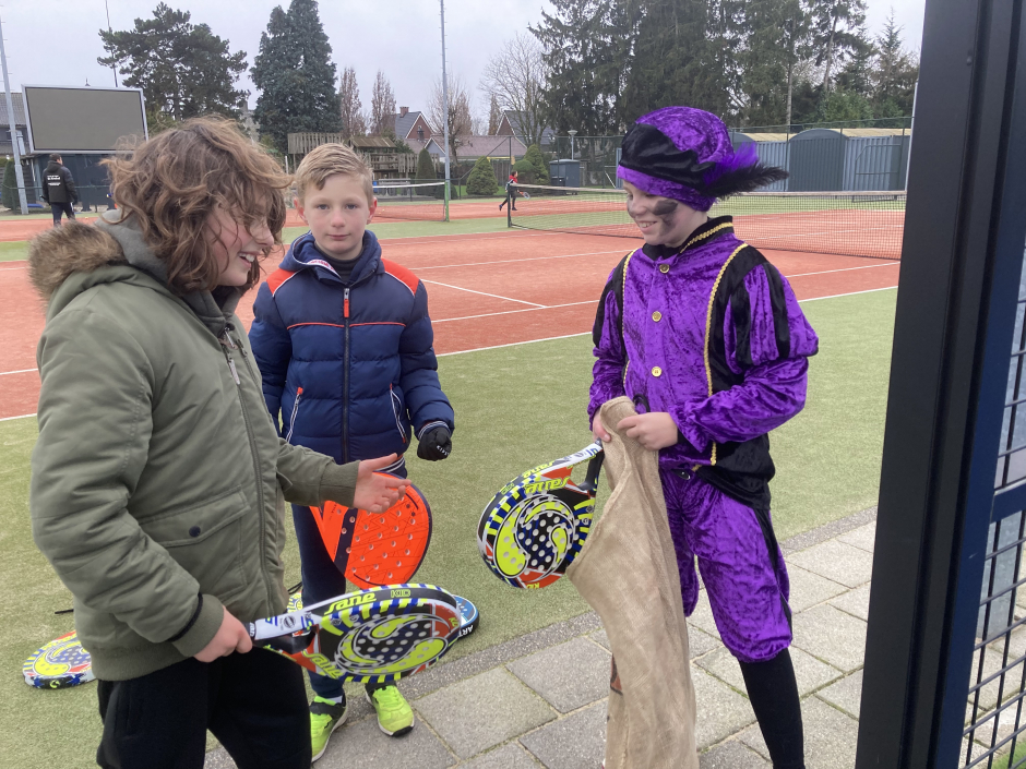 Pietentraining voor onze jeugdspelers · Tennis & Padel de Krekel